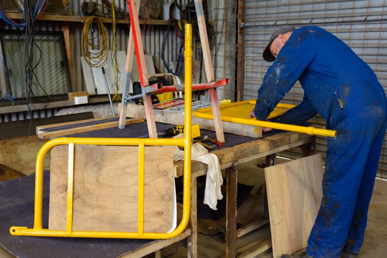 Locomotive working platform – Feilding and District Steam Rail Society Inc